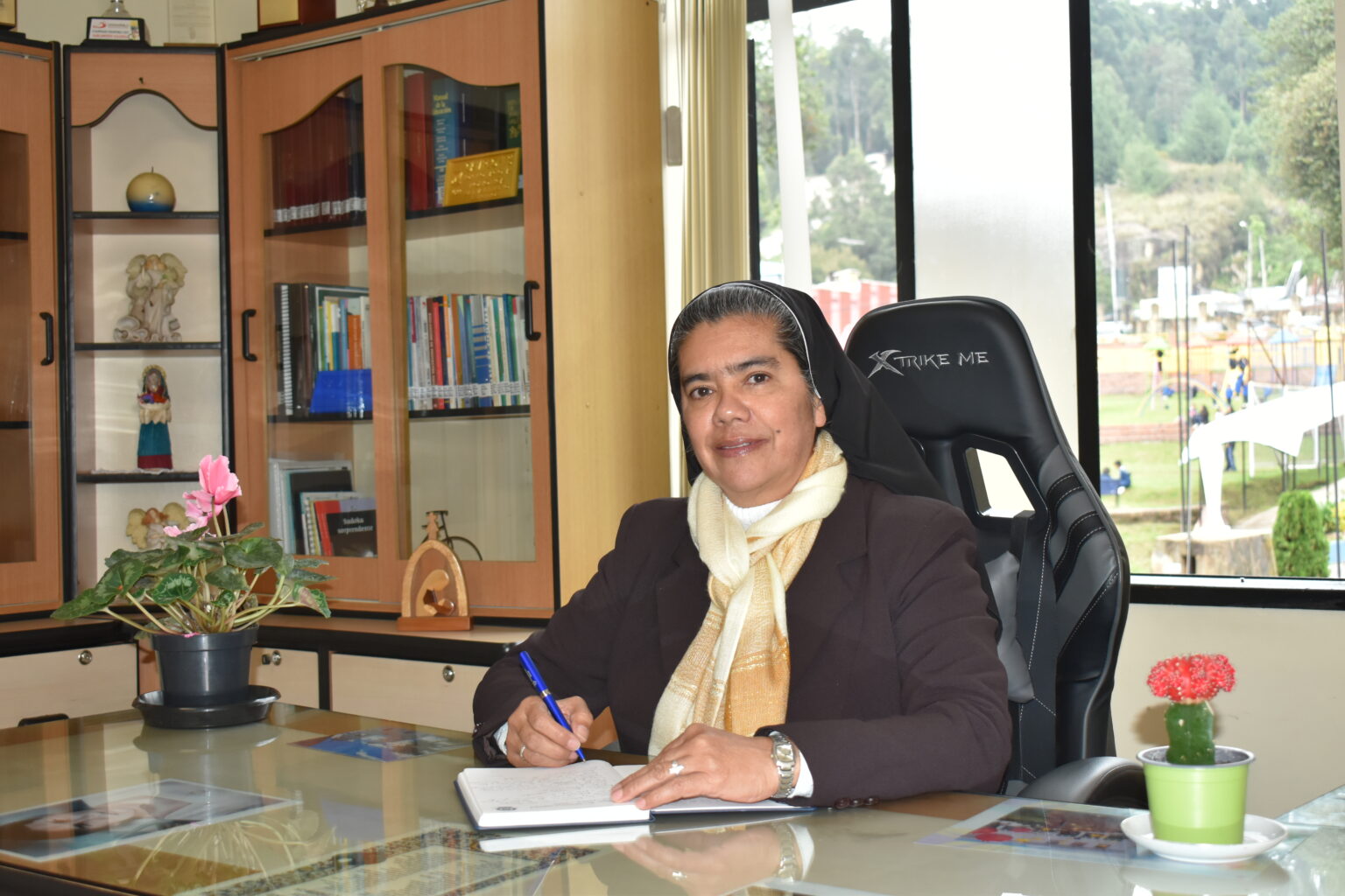 Directivos – María Inmaculada School